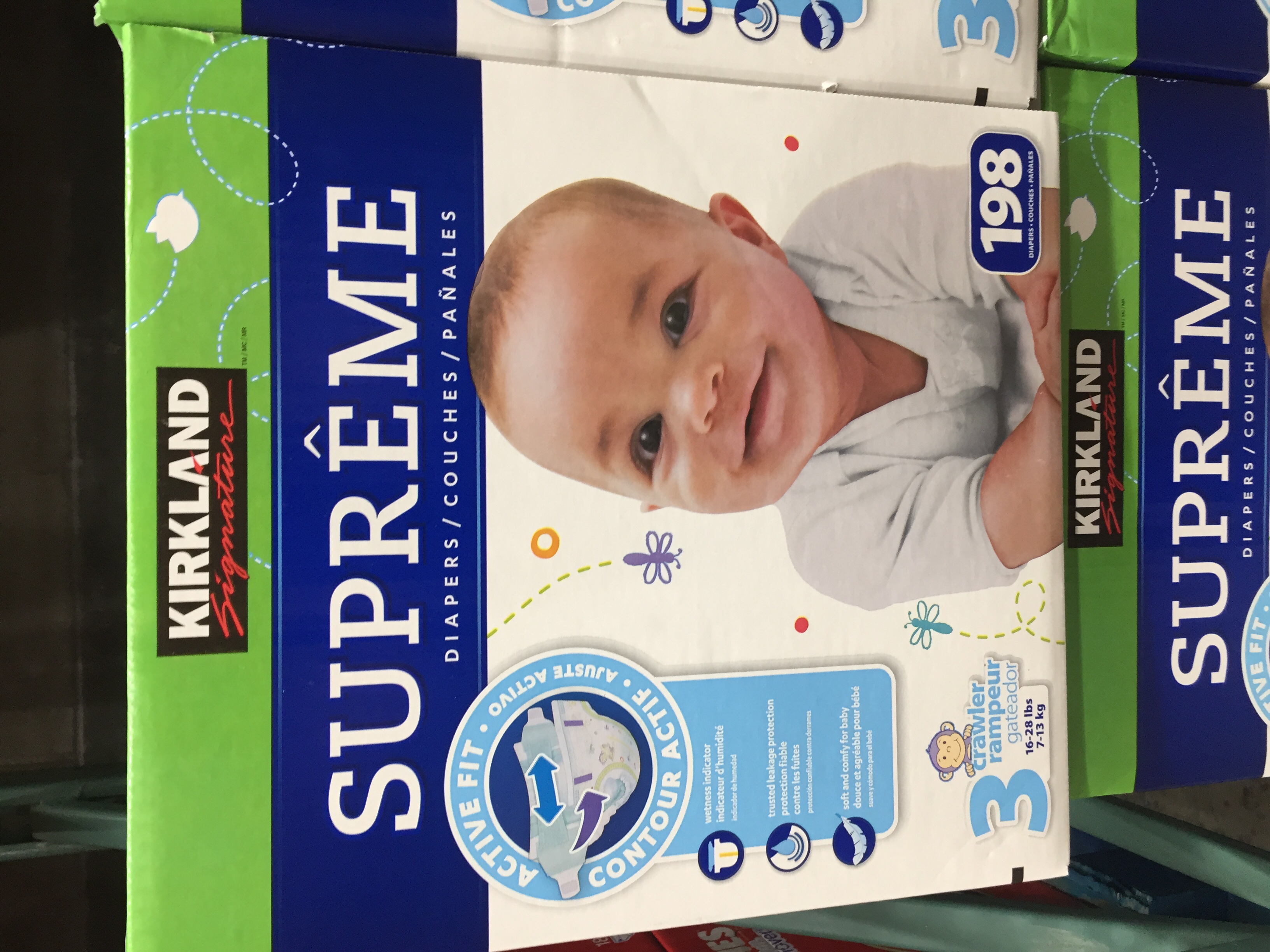 Kirkland Supreme Diapers Size 3 198 ct